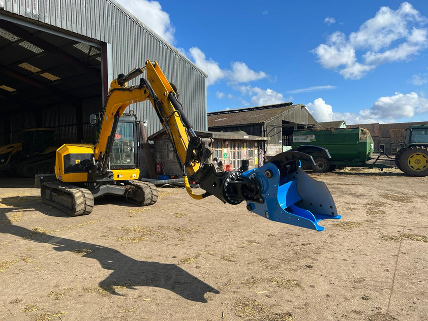 Alpha 320 Excavator Tree Shear - 11,000-33,000 lbs – JB Equipment