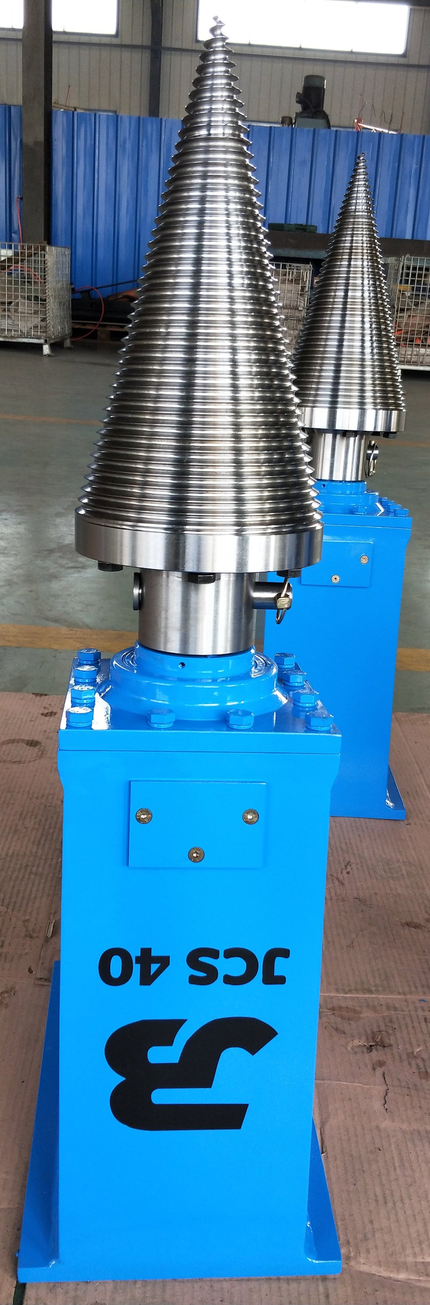 JCS 40 Hydraulic Cone Timber Splitter to fit 6,500 to 15,500 lbs Excav ...