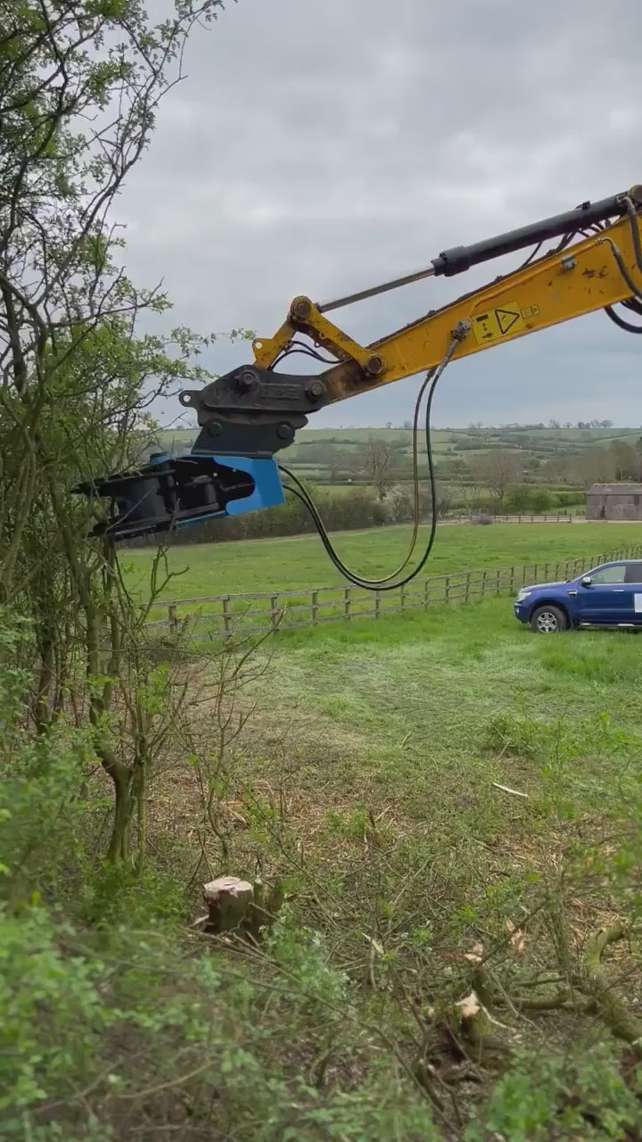 Alpha 320 Excavator Tree Shear - 11,000-33,000 lbs – JB Equipment